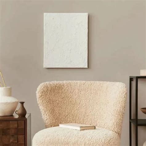 Ncs S 2005 Y60r Vs Ncs S 0505 G50y Comparison