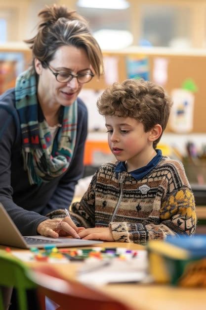 Premium Photo A Focused Image Of A Student Using A Speechtotext