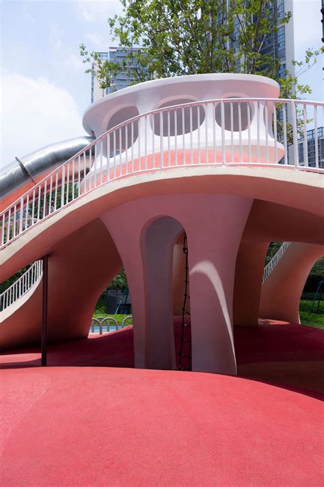 Red Dunes Playtopia Features Cave Like Play Spaces And Undulating Hills