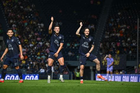 Buriram United › ปราสาทสายฟ้า เฉือน ช้างป่าห้วยขาแข้ง 1 0 ยังรั้งจ่าฝูงไทยลีก