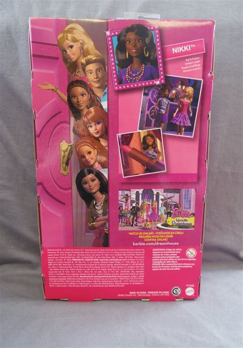 Christina Articulates Life In The Dreamhouse Nikki Plus Her Fashion Pack