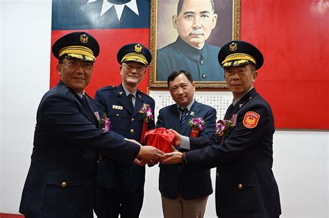 臺東縣警察局今辦理卸、新任局長交接典禮 縣長饒慶鈴感謝陳錦坤局長辛勞 期勉新任梁東山局長持續捍衛臺東治安 蕃新聞