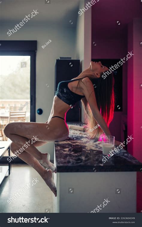 Naked Bond Images Stock Photos Vectors Shutterstock