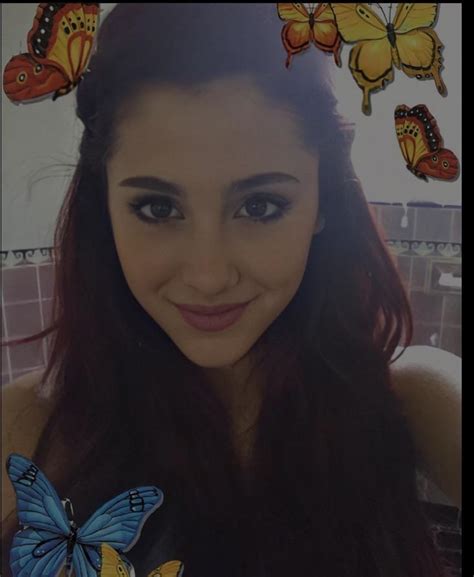 The Selfie Queen R Arianagrande