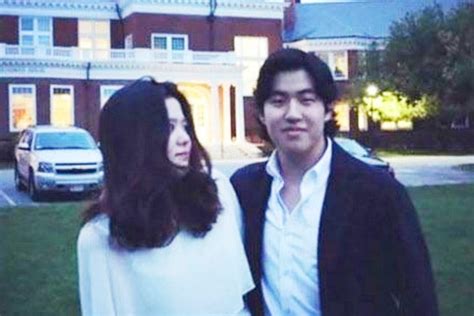 정용진과 판박이라는 아들…뒤늦게 알려진 소식에 모두가 깜짝 놀랐다 네이버 포스트