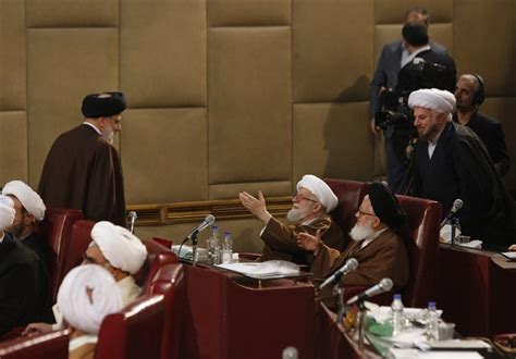 تکیه حجت الاسلام رئیسی بر جایگاه نایب رئیسی مجلس خبرگان عکس تسنیم