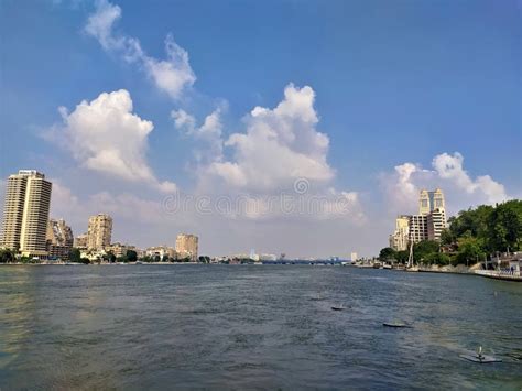 Mamsha Ahl Misr In Cairo Editorial Stock Image Image Of Cityscape