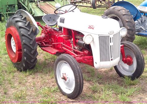 1948 Ford 8n Tractor In Sylvia Ks Item D7956 Sold Purple Wave