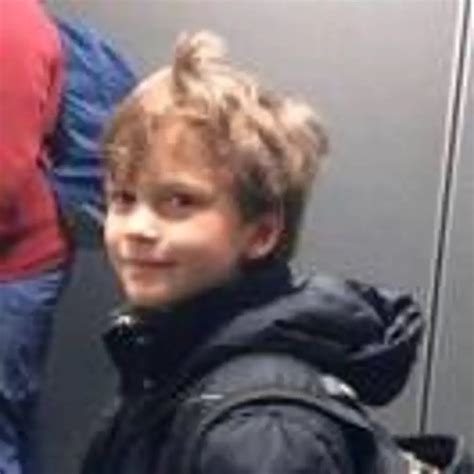 4k日本动漫壁纸 蜡笔小新图片 《野原一家》背景 蜡笔小新全家福「哲风壁纸」