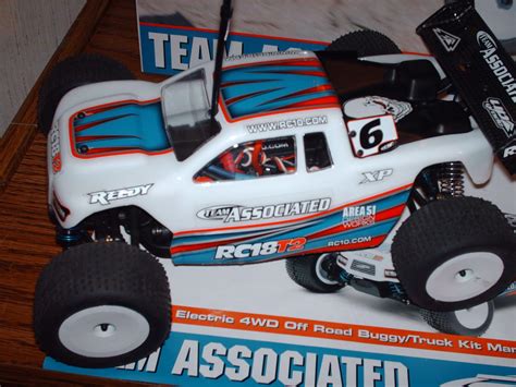 1 WEEK OLD BRUSHLESS RC18T2 RTR FS R C Tech Forums