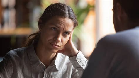 12 Telltale Traits Of Someone Who Is A Conniving Manipulative Person