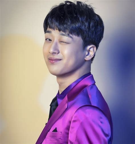 이찬원윙크찬또미스터트롯 화보집 일부 공개 스타뉴스