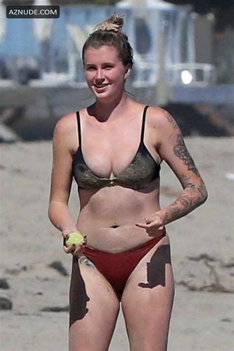 Ireland Baldwin Fun With Her Friends While Cooling Off In The Ocean
