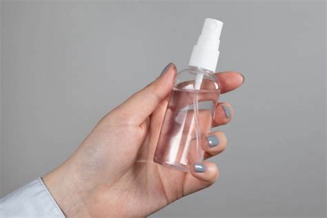 ტკიპებს მისი ისე ეშინიათ როგორც ცეცხლის თავხედი მავნებლების ერთხელ და სამუდამოდ დასაფრთხობი