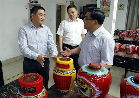 徐国龙副市长到访古越龙山调研绍兴黄酒个性化定制产业发展情况