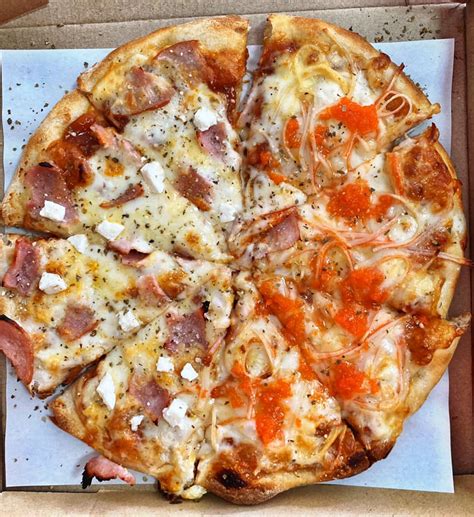 พิซซ่าหน้าเธอ ห น้ า ฮ า ฟ ฮ า ฟ โ ป ร ด คุ ณ คื อ อ ะ