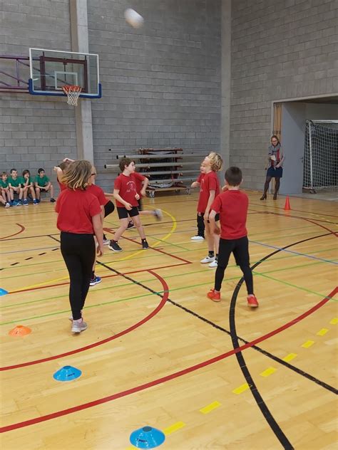 L Dol Fijn Tussen Vier Vuren