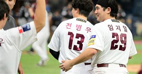 사진 임지열 오늘의 영웅 3차전 MVP 조선일보