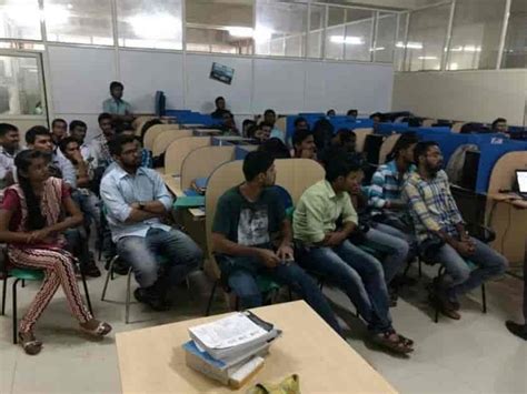 Livewire Traning Services In Porur Chennai Best Computer Training