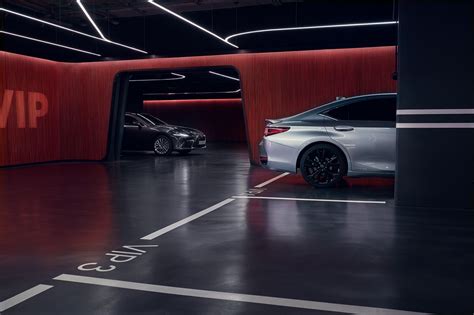 Lexus Es And Ls On Behance
