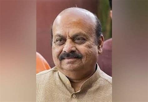 விரைவில் அரசியல் மாற்றம் பசவராஜ் பொம்மை ஆரூடம்