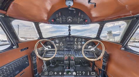 Cockpit Lockheed Electra Lockheed Electra 10e