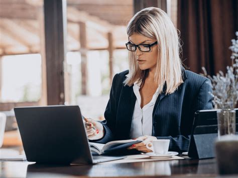 Compliance Vs Security In Cyber Defence Successfully Navigating The Intersection Institute Of