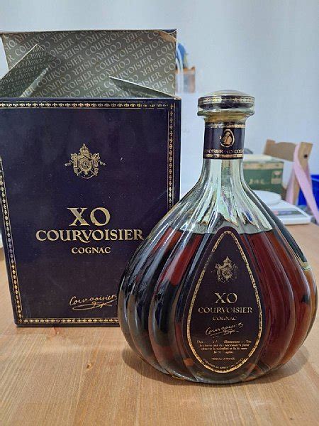 金蛇獻瑞卡慕長頸XO 1L百利XO銀帶禮盒聖路易帆船白蘭地禮盒杜瑪仕XO 3L卡慕N軒三星綠瓶康福壽XO小頭青夏堡N夏堡