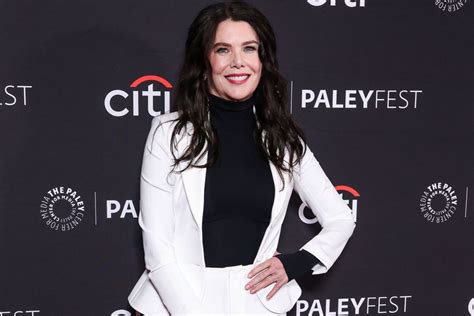 Hoover Bestseller Reminders Of Him Lauren Graham Stößt Zum Cast