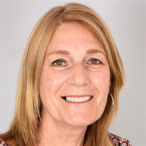 Nadine Thibault Cuisiniste à La Retraite