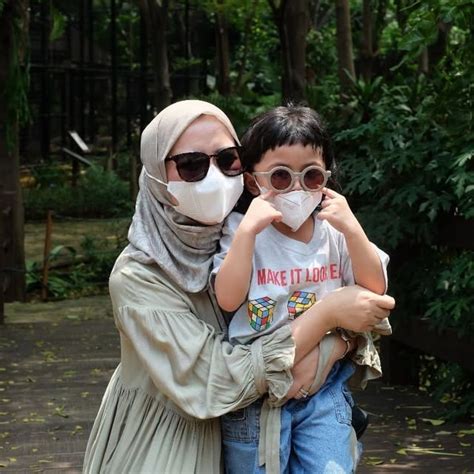 Ana Sofiana Nennasof • Threads Say More