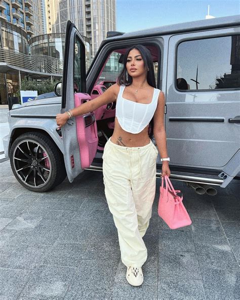 Photo Maëva Ghennam Purepeople