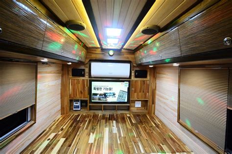 캠핑카창원 제작공방 카운티스타렉스3545인승제작수리전문업체 Band