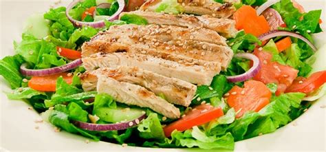 Ensalada De Lechuga Con Pollo Y Nuez De 1792 Kcal Receta Fácil En La