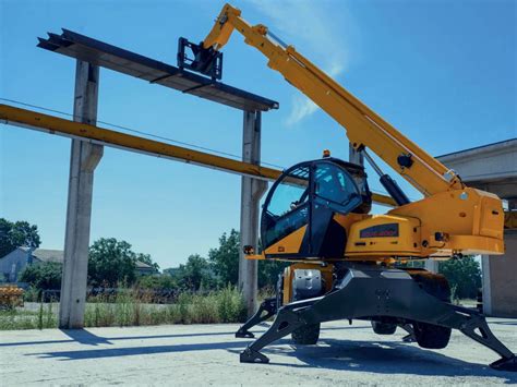 Rotating Telehandler Uforklift