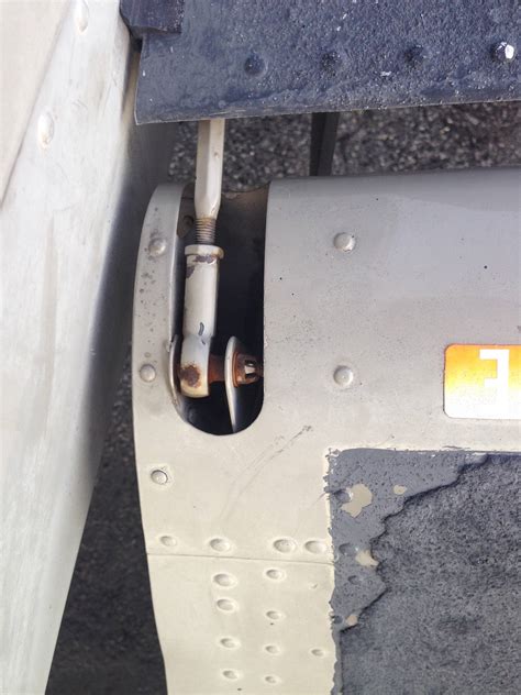 Emergency How Do You Cope With An Asymmetric Flap Extension Aviation Stack Exchange