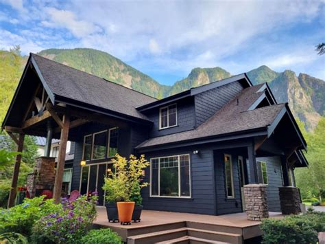 Mt Si Refresh Classique Chic Façade Seattle Par Eclectic Designs Llc Houzz