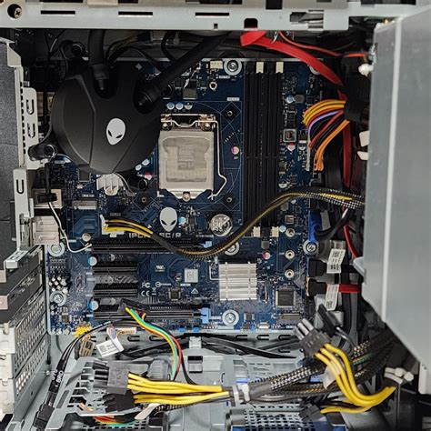 Yahooオークション Dell Alienware Aurora R8 Lga1151z370マザー