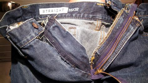 Beth Stone Studio Home DIY How To Fix A Broken Zipper