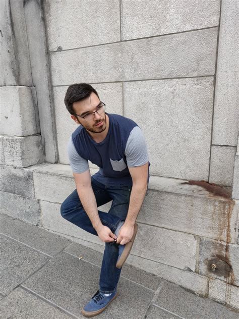 Frederic Branchaud Charron Medium