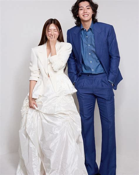 깔끔 모던 러블리의 조화 💛 하우스 웨딩 무드 물씬 나는 주택형 스튜디오 그 자체로 사랑스러운 분위기 인물 중심 촬영의 끝판왕 해밀스튜디오 따뜻한 컬러감으로