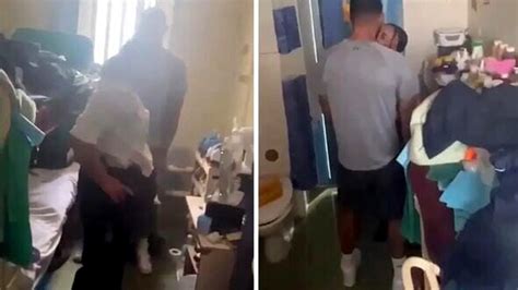 Fa Sesso Con Un Detenuto In Cella Video Finisce Sui Social Arrestata