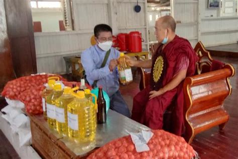 ကျိုက္ခမီမြို့တွင် နှစ်စဉ်ကျင်းပပြုလုပ်သည့် ပျားရည် နှင့် ဆွမ်းဆန်စိမ်းလောင်းလှူ Information