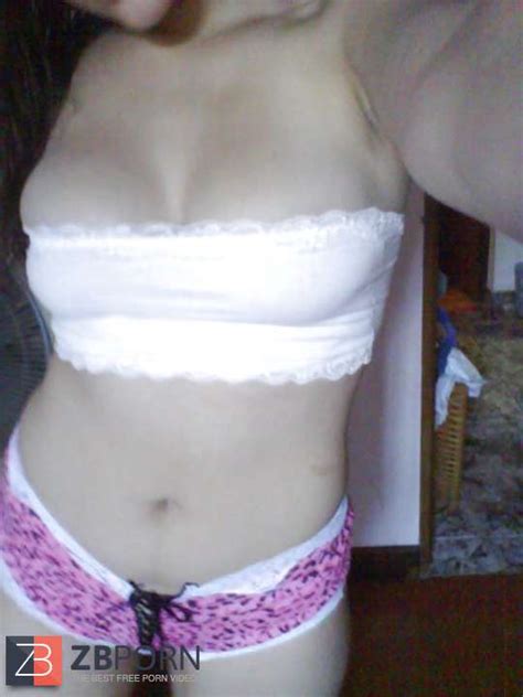 Non Naked Combine Grils ZB Porn