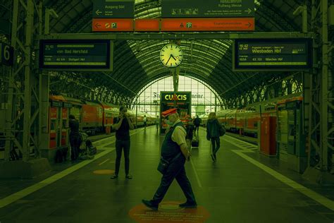 Scenes From Train Stations Photos By Audrey Marquis Daily Design
