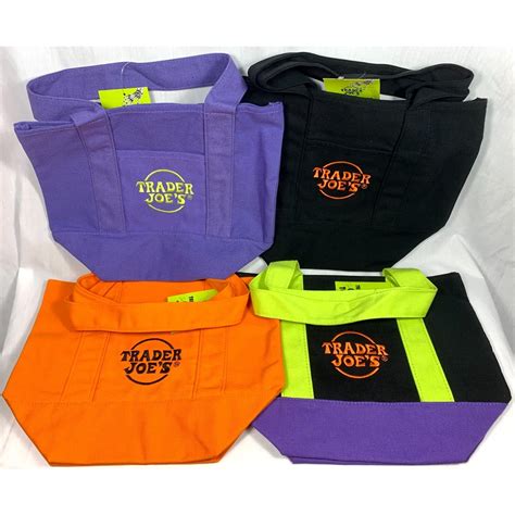 Trader Joes Mini Tote Bag 4 Pack — Limited Edition Christmas And Holiday
