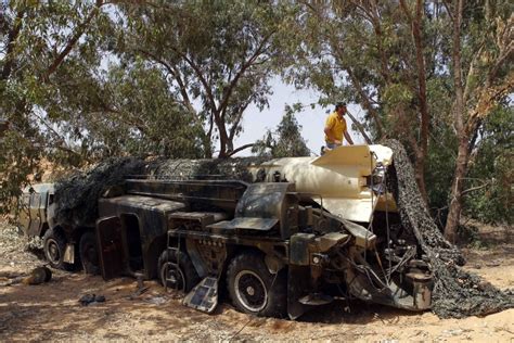 Breaking Isis Shows Off Massive Scud Missile In Military Parade