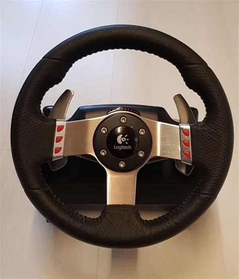 Logitech G27 Racing mit Pedalen und Schaltung | Kaufen auf Ricardo
