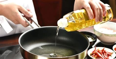 食物脂肪分好坏，如何选择植物油？ 吃出健康来 腾讯新闻
