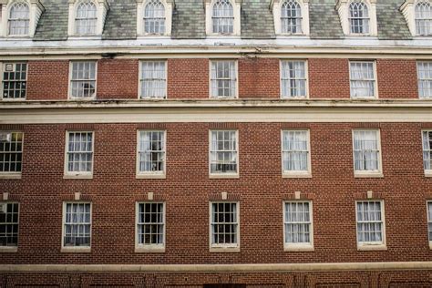 Building Side Pictures Download Free Images On Unsplash